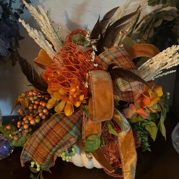 Boho Southwestern Cowgirl Boot Arrangement, Cowboy Boot Boho Chic ...