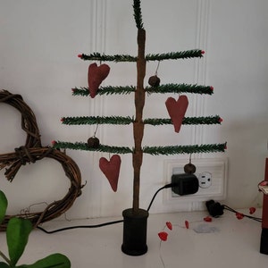 Primitive Christmas / Winter Faux Feather Tree Nearly 3 Feet Tall ...