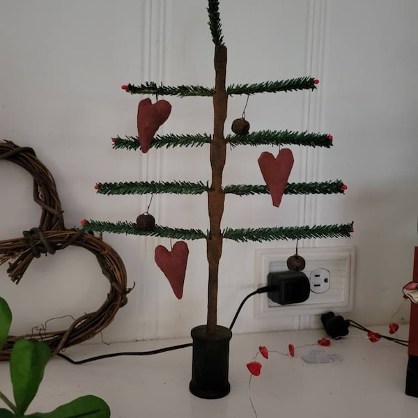 Primitive Christmas / Winter Faux Feather Tree Nearly 3 Feet Tall ...