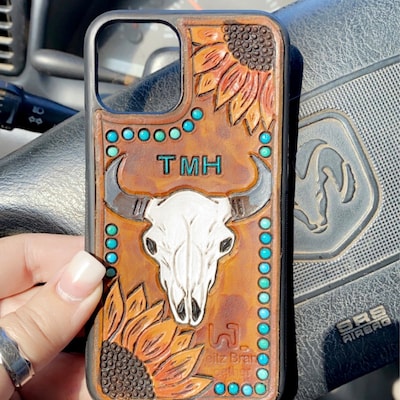 Custom Bullskull Phone Case - Etsy