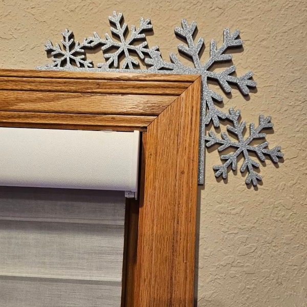Snowflake Door Corner| Left or Right Side - Etsy