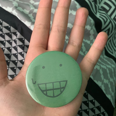 SIZE CHANGE Liam HFJONE Backpack Pin Object Show - Etsy