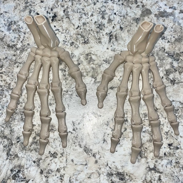 Flexi Skeleton Hand / Fidget Toy / 3D Printed - Etsy