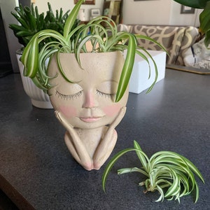 Pink Alien Planter / UFO / Alien Flower / Girl Planter / - Etsy