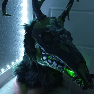 Wendigo Mask Wicked Horns - Etsy