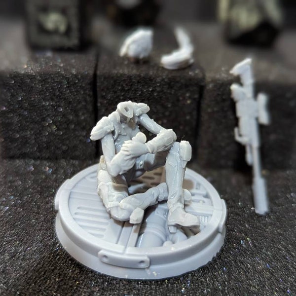 Female Sniper Sitting Pose | 28mm, 32mm Scales Also 50mm and 100mm ...