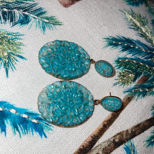 Round Scarab Signet Ring With an Engraved Beetle on the Surface. Yellow ...