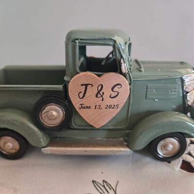 Farmhouse Wedding Cake Topper / Barn Wedding Cake Topper / Country ...