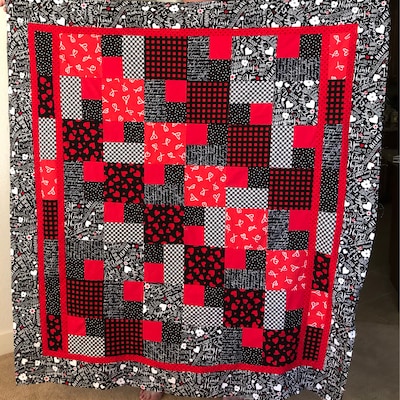 Enigma Fat-quarter Quilt Pattern, Beginning Quilt Pattern, Easy to Sew ...