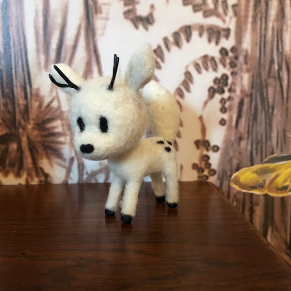 Custom: Felted Deerfox Inspired by Hilda's Twig Order Your Own - Etsy
