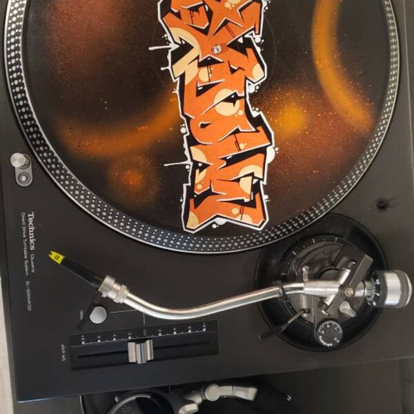 Custom Graffiti Spray Paint Can Name Letters Lettering Character Theme ...