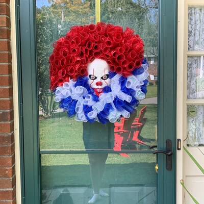 IT Pennywise Scary Clown Deco Mesh Halloween Spooky Wreath - Etsy