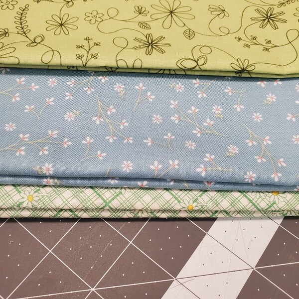 Day Dreams Quilt Pattern Easy Lap Quilt Fat Quarter Friendly Queen ...