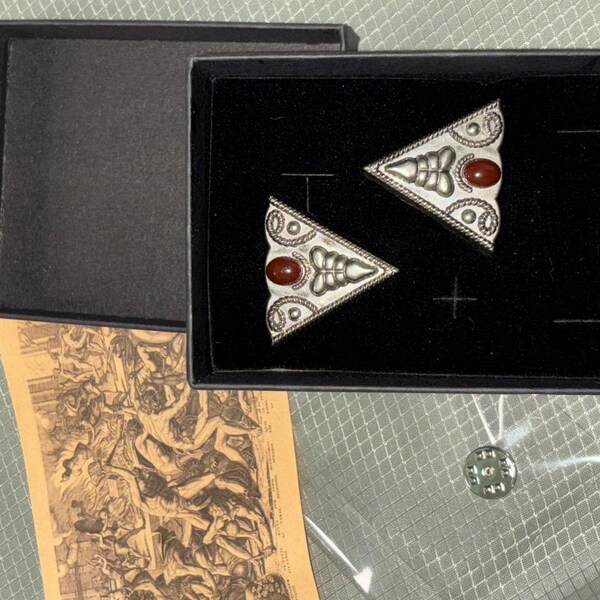 Vintage Western Collar Tips Triangle Shirt Corners, Collar Pins, Collar ...