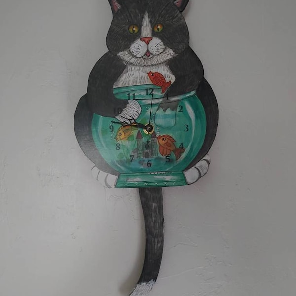Whimiscal Tuxedo Fishing Cat Clock With Goldfish Bowl and Swinging Tail ...