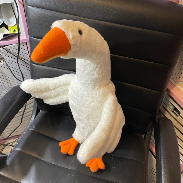 Goose Plush Sewing Pattern PDF / Hug Goose Toy Pattern / DIY Stuffed ...