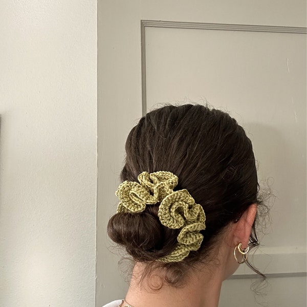 Meganfaithmakes' Seaweed Scrunchie Crochet Pattern PDF (english) - Etsy