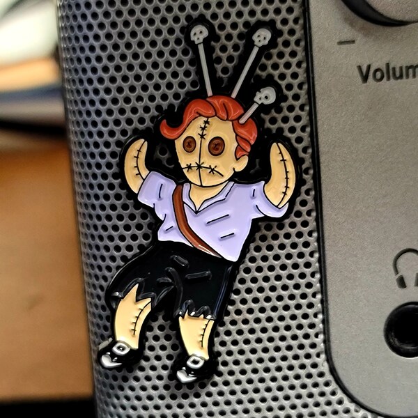 Monkey Island 2 - Guybrush Threepwood Voodoo Doll Enamel Pin or Magnet ...
