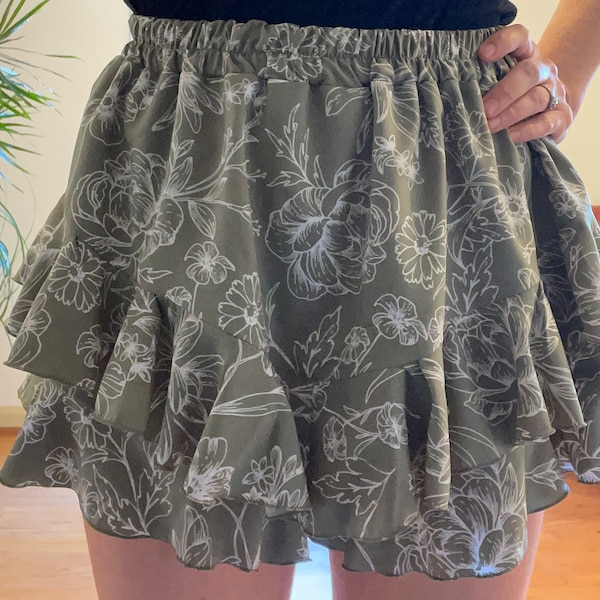 AVA Women High-waist Shorts Pattern, Elastic Waist Linen Skort Pattern ...