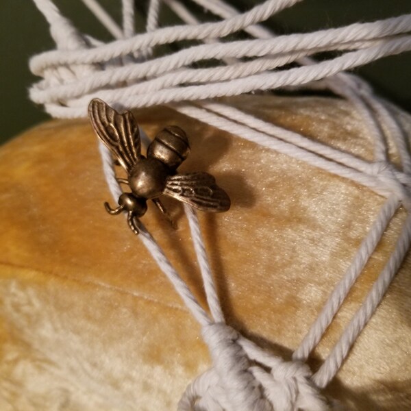 3 Solid Bee Ornaments, Childlike Decorations, Office Study Gifts ...