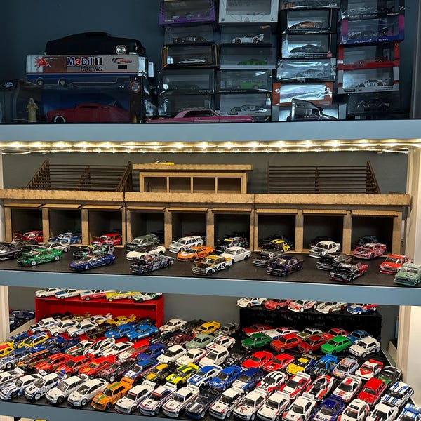 1/64 Scale Diorama Building - Etsy