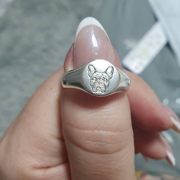 Pet Photo Signet Ring by Caitlyn Minimalist Custom Engraved Jewelry ...