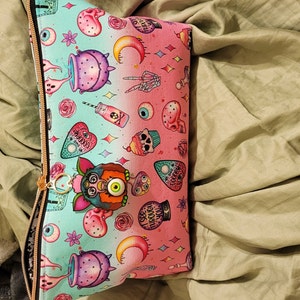 Bat Keychain, Halloween Key Fob, Bat Wing Accessory, Key Keeper, Spooky ...