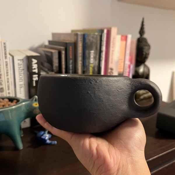 MADE TO ORDER Round Mug Black 11-12oz, Ceramic, Pottery, Handmade ...