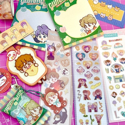 BTS Gummy Bears Shaker Charms - Etsy