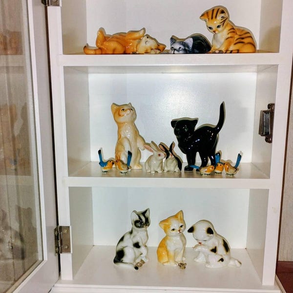 Holly Hobbie® "kind Heart" Cat Miniature Pewter Figurine by WWA Inc ...