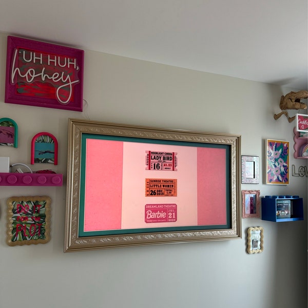 NEW! the Portrait TV Frame, Vintage Gold Frame TV Wall Art, Aesthetic ...