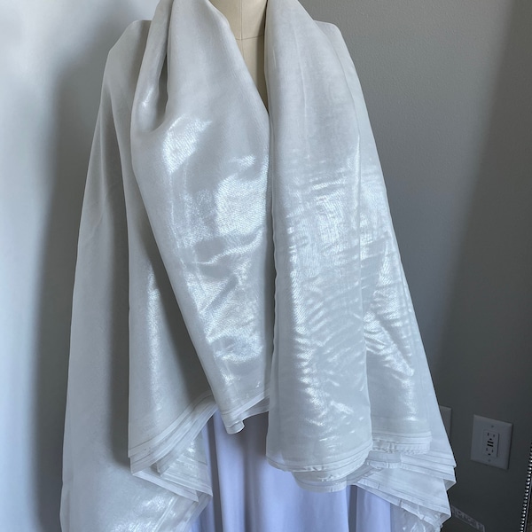 100% Silk French Chiffon 54" Wide Metallic White Base Silver & White ...