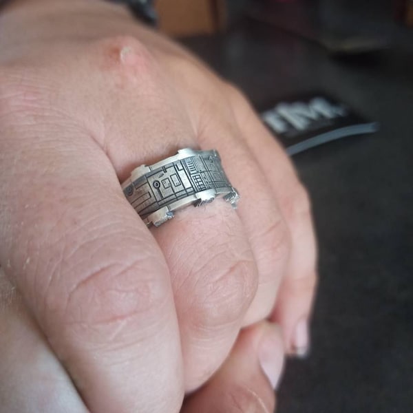 Cyberpunk Futuristic Weddşng Ring for Men in Silver, Goth Engagement ...