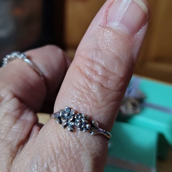 Thin Minimalist High Polished Simple Plain Silver Ring Band / Stackable ...