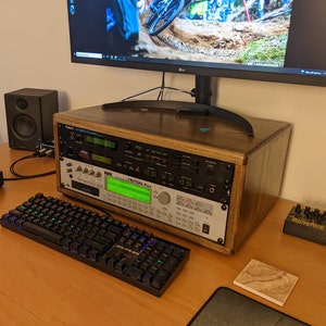 Arturia Keystep Desktop Synth Stand. Wooden Rack for Keystep - Etsy