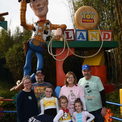 Toy Story Shirt, I'm A Married Spud Shirt, Mrs. Potato Head, Disneyland ...