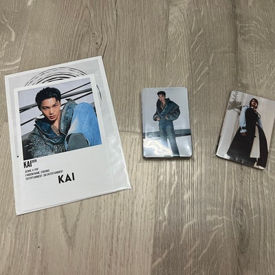 K-POP MINIMALIST POSTERS - Etsy