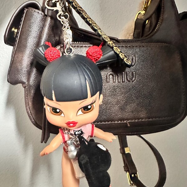 Bratz Babyz Keychain Sasha Yasmin Jade Cloe Doll With Pet Bunny Bag ...