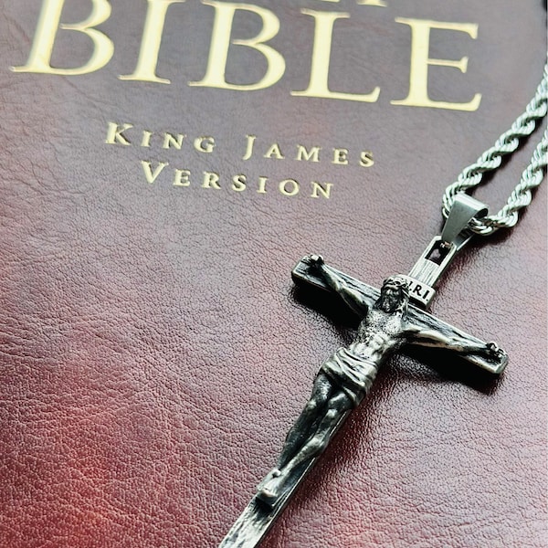 The in via Blessed Mother Rosary Designed by Epic Daily Catholic ...