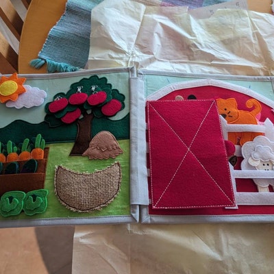 Felt Farm Quiet Book Barnyard Book Felt Animals Pretend Garden Barn ...
