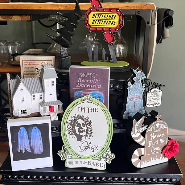 Miniature White Ho-scale Beetlejuice Maitland House Victorian Mansion ...