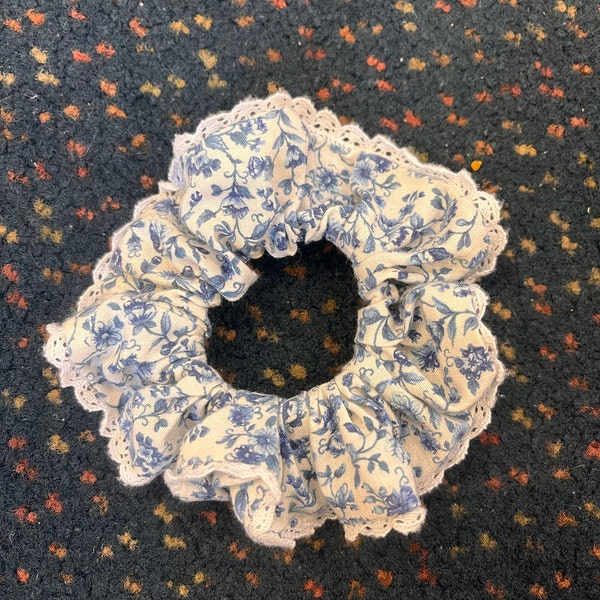 Scrunchie Keychain Wristlet, Key Fob Keychain, Scrunchie Keychain ...