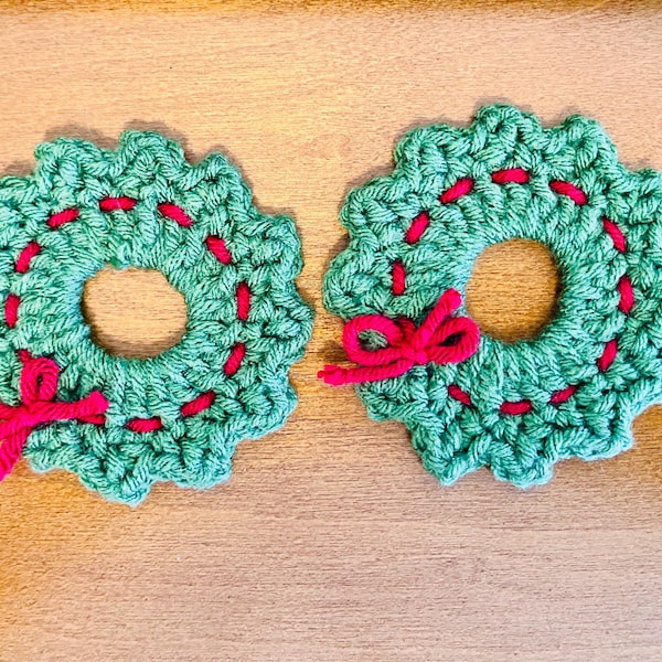 Easy Crochet Wreath Christmas Ornament Pattern - Etsy