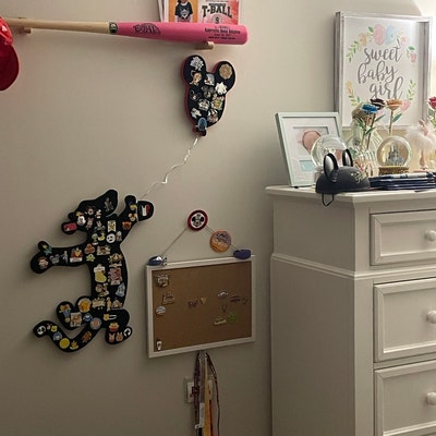 Disney Mickey Balloon Pin Display Board With Color Edges, Pin Trading ...