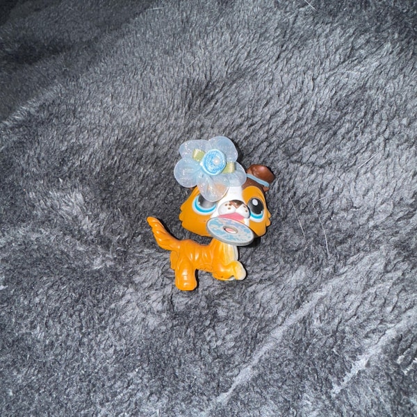 Littlest Pet Shop LPS Random Lot of 5 Pets With 5 Necklaces/collars in ...