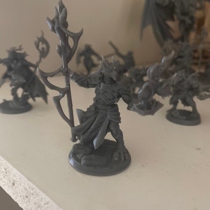 Swordsman Hero DnD Miniature Tabletop RPG DnD Mini D&D | Etsy