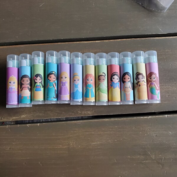 Lip Balm, Disney Descendants Birthday Party Favors, Carlos, Evie, Mal ...