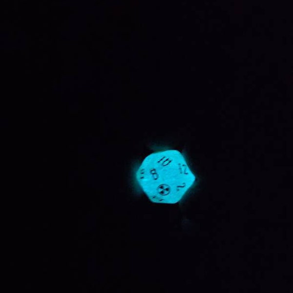 Nuclear Fallout Exclusive 11 Dice Set | Glow in the Dark Nuke Wasteland ...