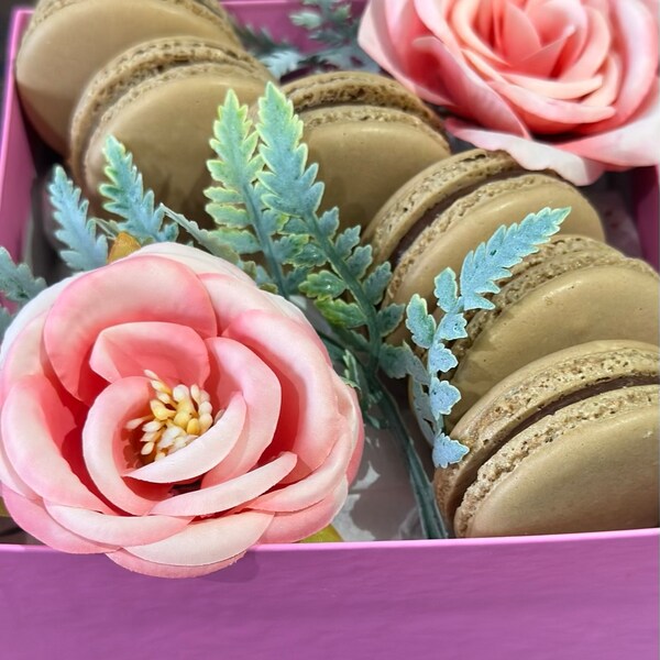 Wholesale 200 Macarons Shells for 100 Full Macarons. - Etsy