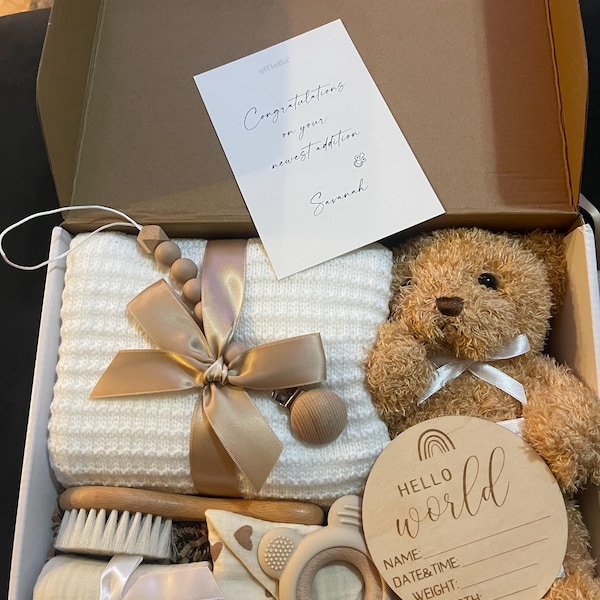 Expecting Mom Gift Box, New Mom Pregnancy Care Package, Future Mom Gift ...